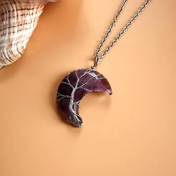 Moon / Crescent Necklace - Amethyst - Mi Chakra