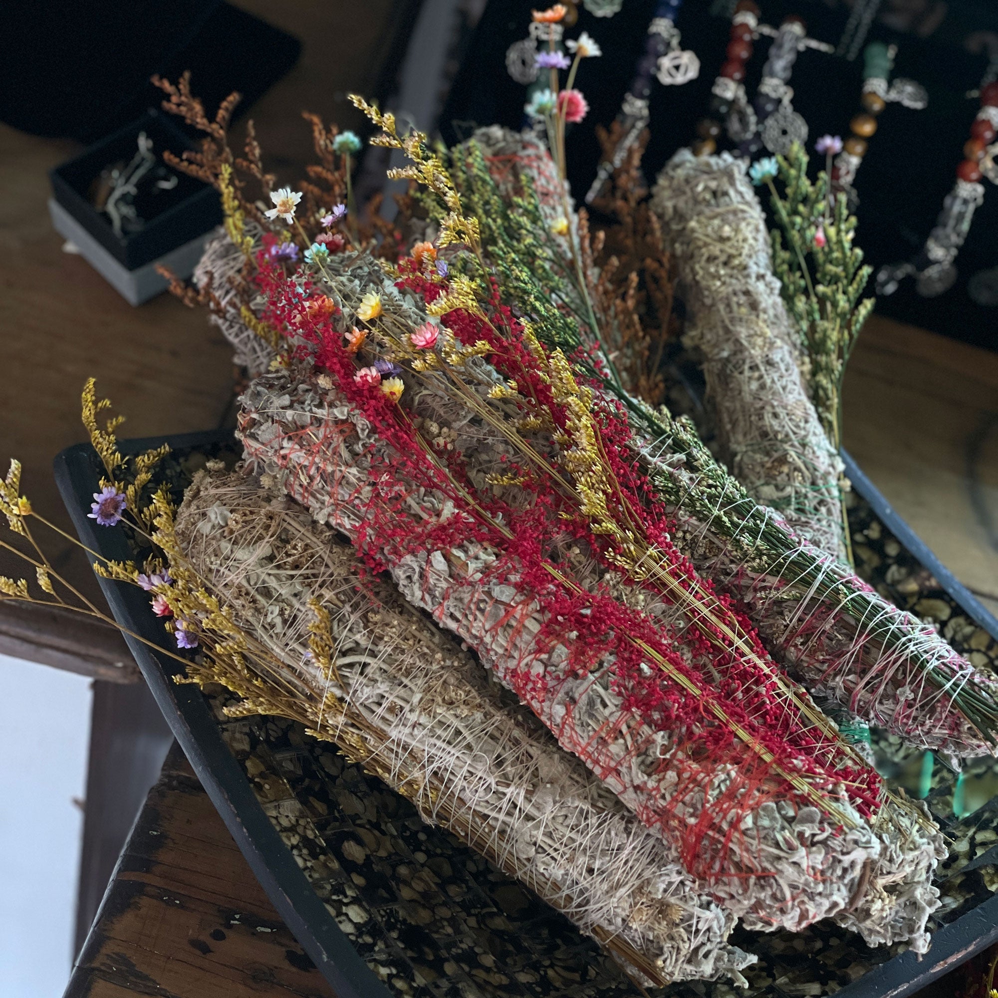 White Sage Imphepo Hand Rolled Smudge Sticks - Mi Chakra