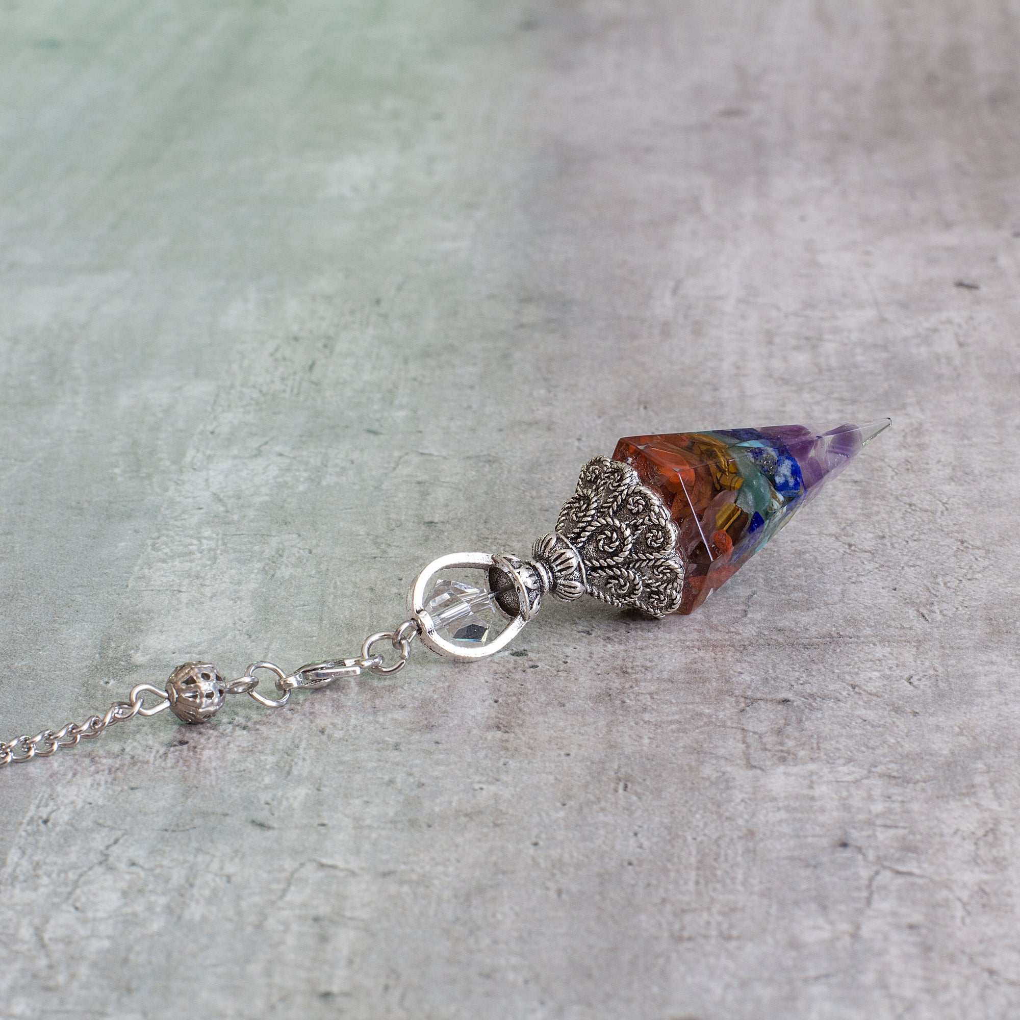 Pendulum - 7 Ckakra - Resin - Mi Chakra