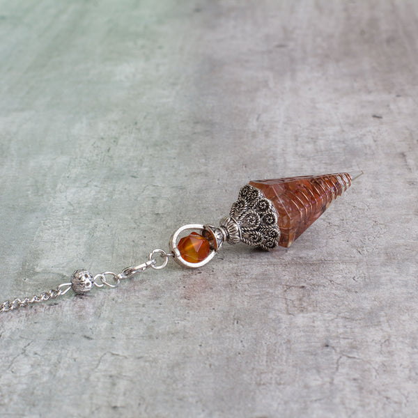 Pendulum - Carnelian - Resin - Mi Chakra