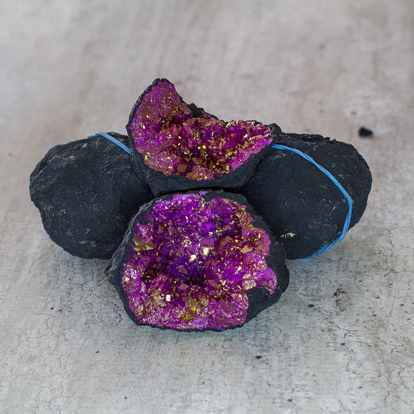 Agate Surprise Geode - Color Treated - Purple Gold - Mi Chakra